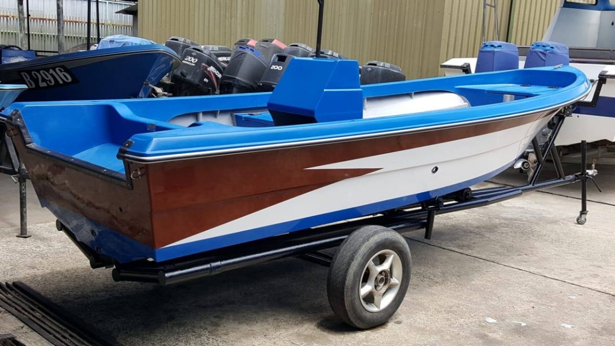 17 ft boat (Model G) – Ken and Tan Boat Manufacturer | Quality ...
